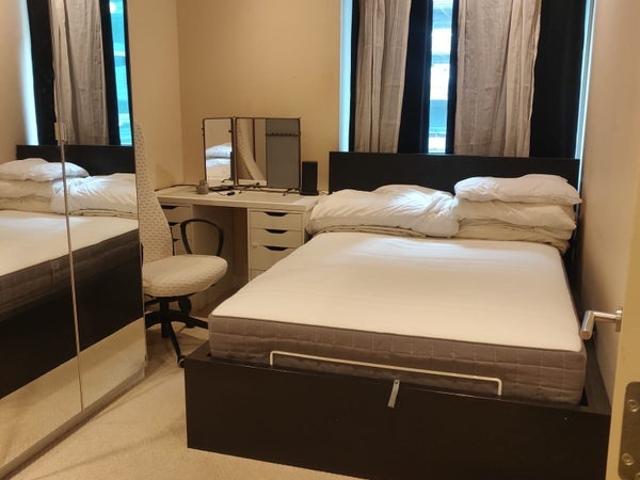 Room at South Quay Square, Greater London