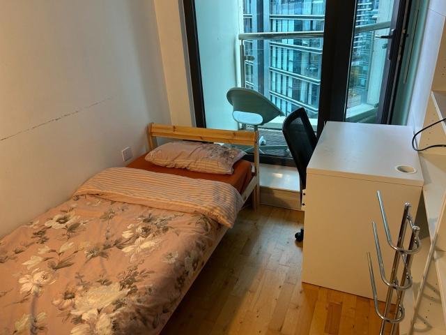 Room at South Quay Square, Greater London