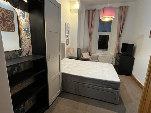 Room at South Road, Weston super Mare