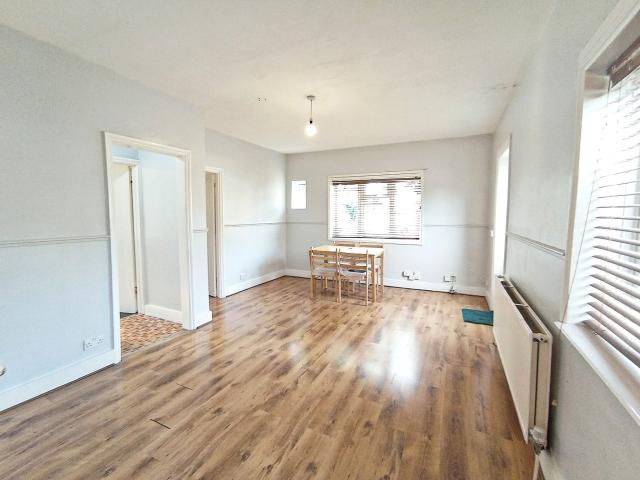 Room at South Street, Greater London