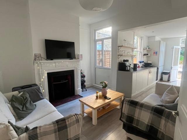 Room at Southcroft Road, Greater London