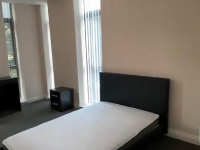 Room at Southgates, Leicester