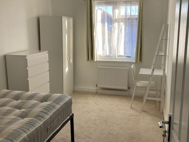 Room at Southill Gardens, Bournemouth