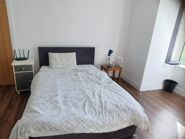 Room at Southmead Road, Bristol