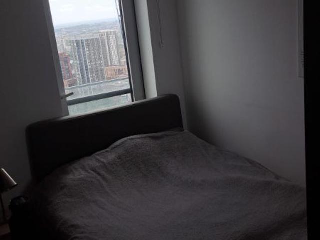 Room at Southwark Bridge Road, Greater London