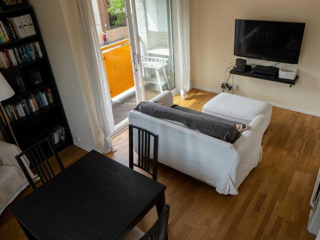 Room at Southwark Park Road, Greater London