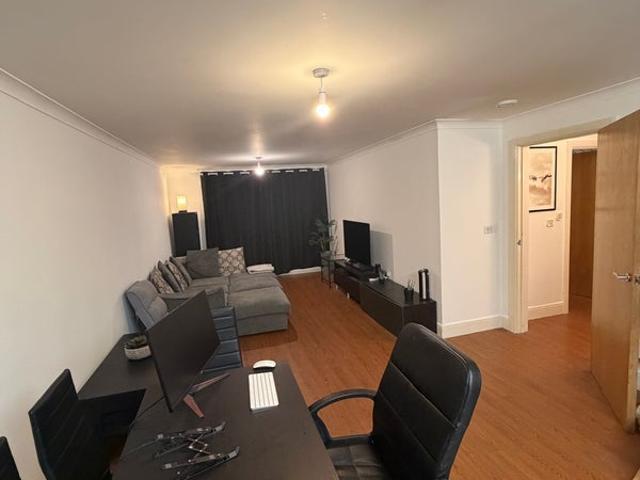 Room at Spa Road, Greater London