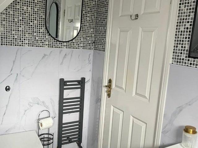Room at Spen Road, Leeds
