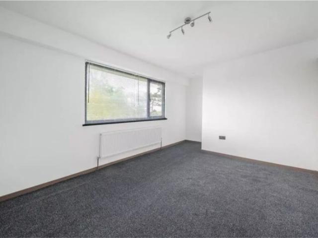 Room at Spencer Road, Greater London