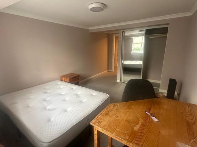 Room at Speirs Wharf, Glasgow