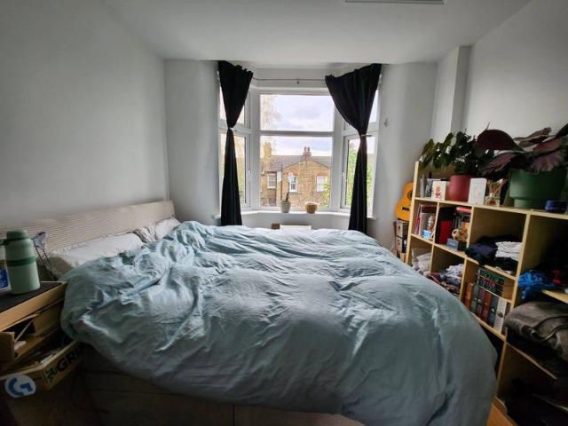 Room at Sperling Road, Greater London
