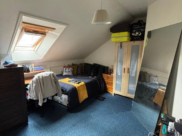 Room at Spottiswoode Street, City of Edinburgh
