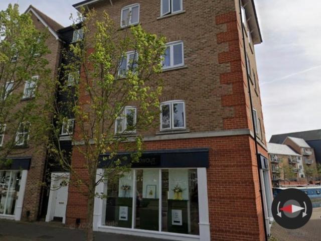 Room at Springfield Basin, Chelmsford