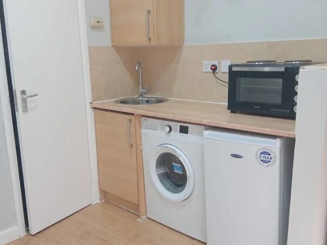 Room at Springfield, Greater London