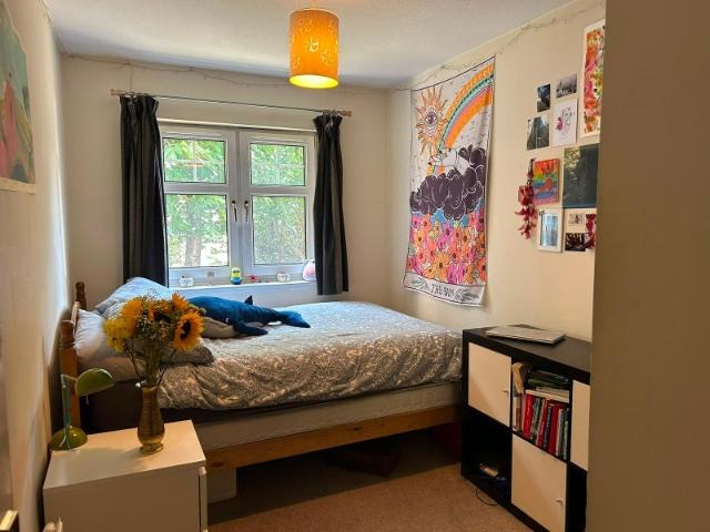 Room at Springfield Street, City of Edinburgh