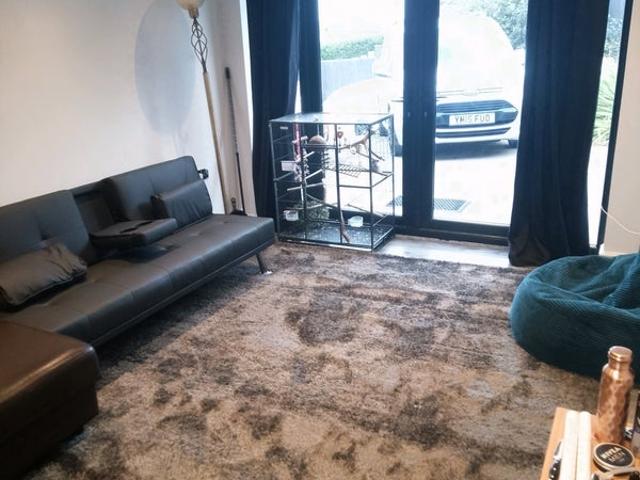 Room at Sprink Bank Road, Stoke on Trent