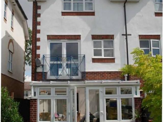 Room at Tunnel Avenue, Greater London