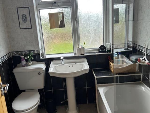 Room at Turnbull Drive, Braunstone Town
