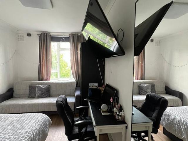 Room at Tyers Terrace, Greater London