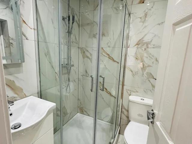 Room at Tyndall Road, Greater London