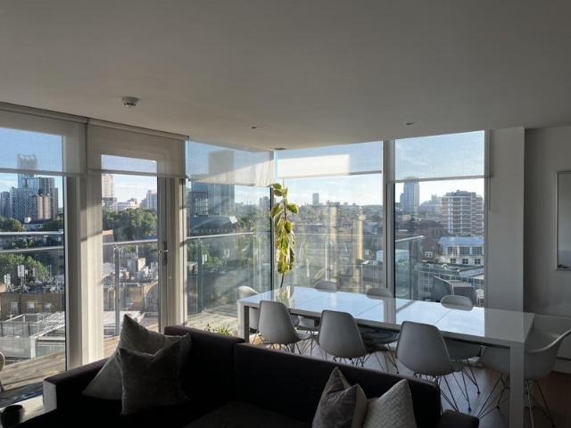 Room at Tabard Street, Greater London