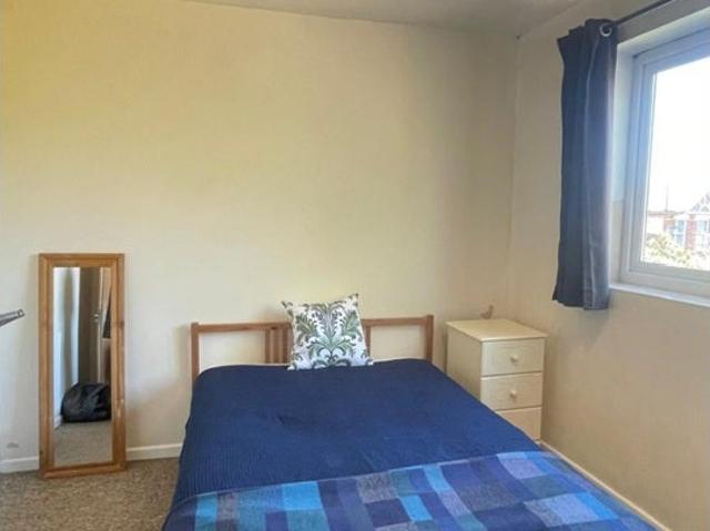 Room at Talbot Road, Bournemouth