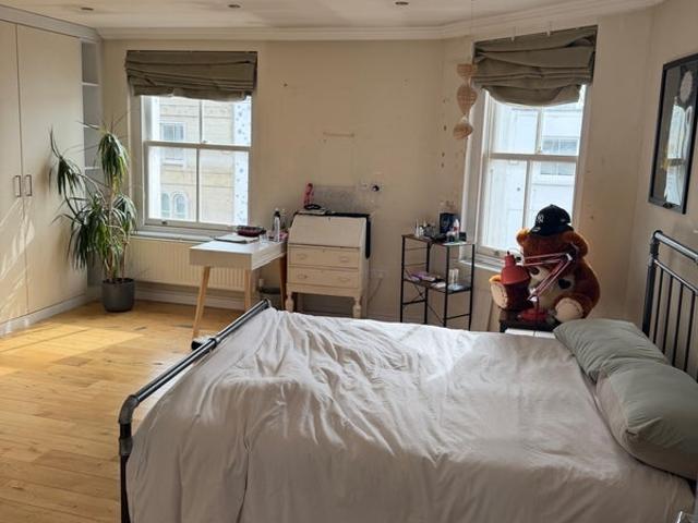 Room at Talbot Road, Greater London