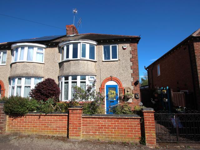 Room at Talbot Road, Rushden
