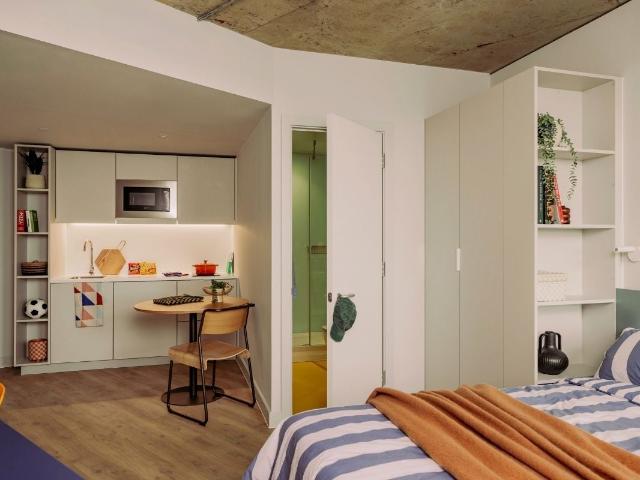 Room at Talgarth Road, Greater London