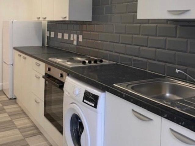 Room at Talgarth Road, Greater London