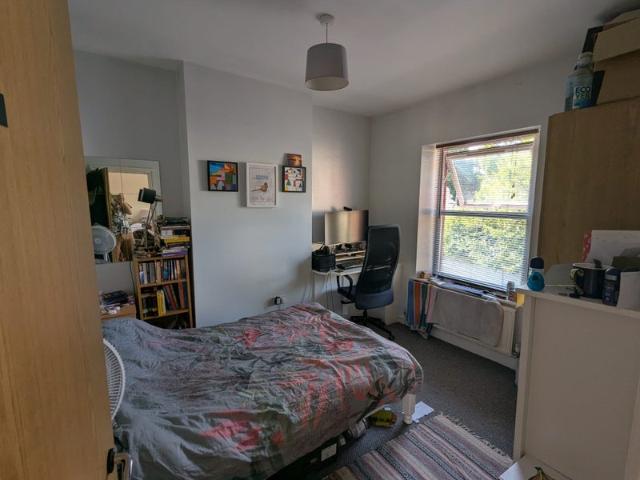 Room at Talygarn Street, Cardiff