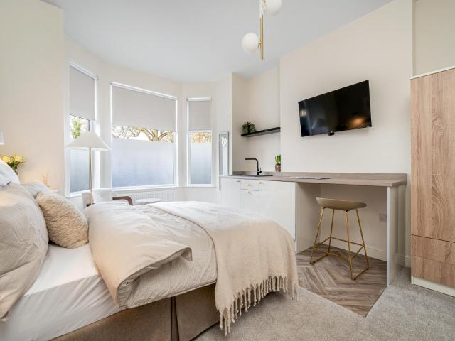 Room at Tamworth Road, Nottingham