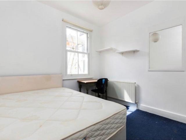 Room at Tamworth Street, Greater London
