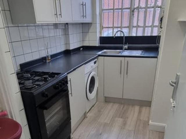 Room at Tanner Street, Greater London