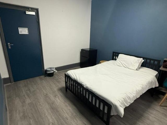 Room at Tanner Street, Greater London