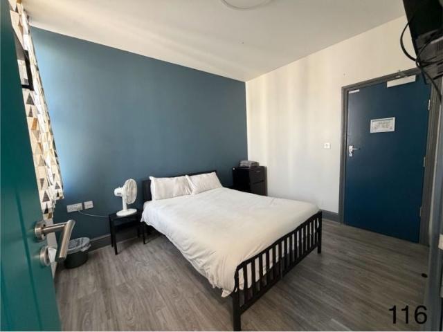 Room at Tanner Street, Greater London