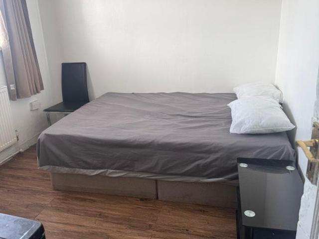 Room at Tanners Hill, Greater London