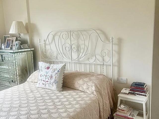 Room at Tarves Way, Greater London