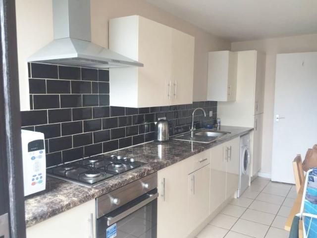 Room at Tavistock Crescent, City of Westminster