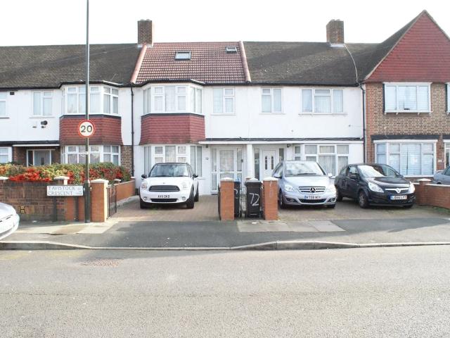 Room at Tavistock Crescent, Greater London
