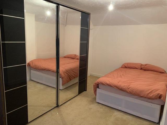 Room at Teal Avenue, Greater London