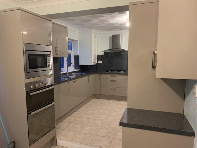 Room at Teal Avenue, Greater London