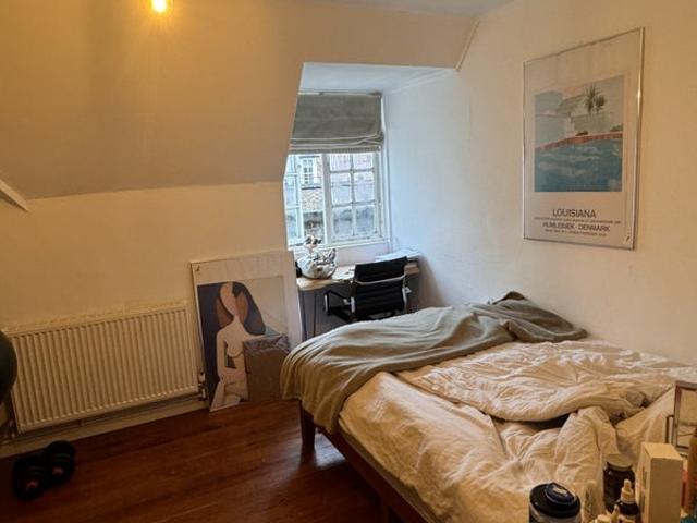 Room at Teale Street, Greater London