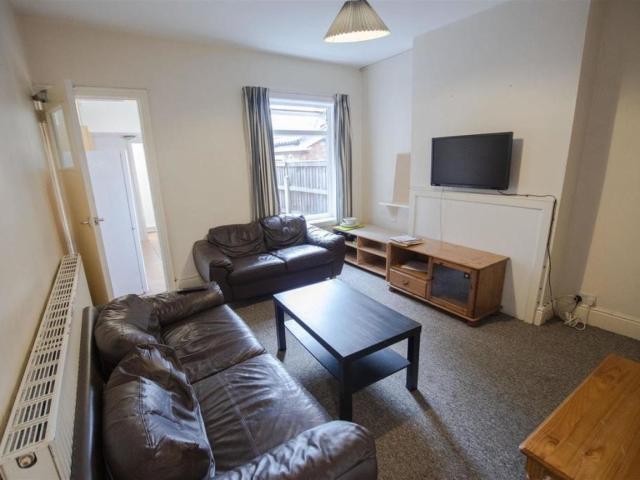 Room at Teignmouth Road, Birmingham