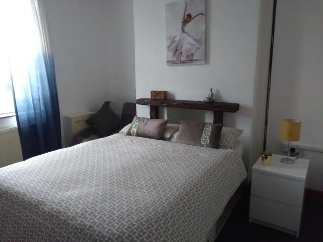 Room at Temple Bar, Willenhall