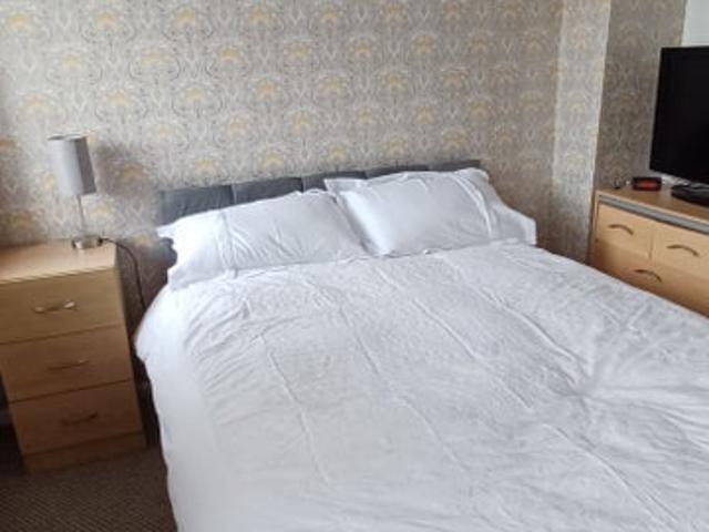 Room at Tennyson Road, Penarth