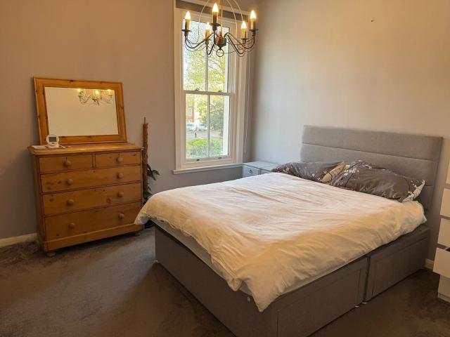 Room at Tennyson Road, Worthing