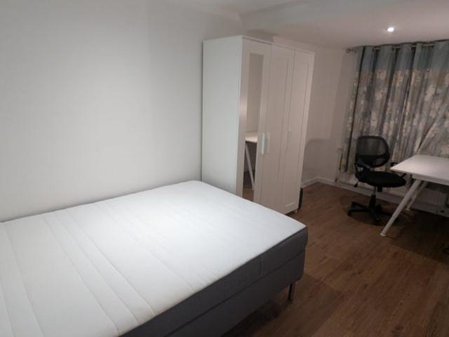 Room at Tennison Road, Greater London