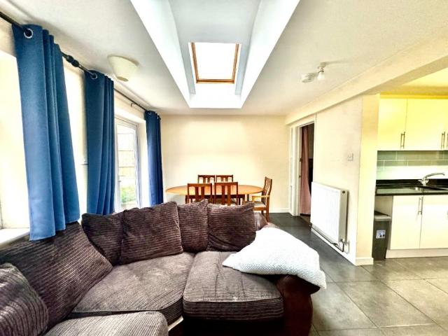 Room at Tenterden Drive, Canterbury