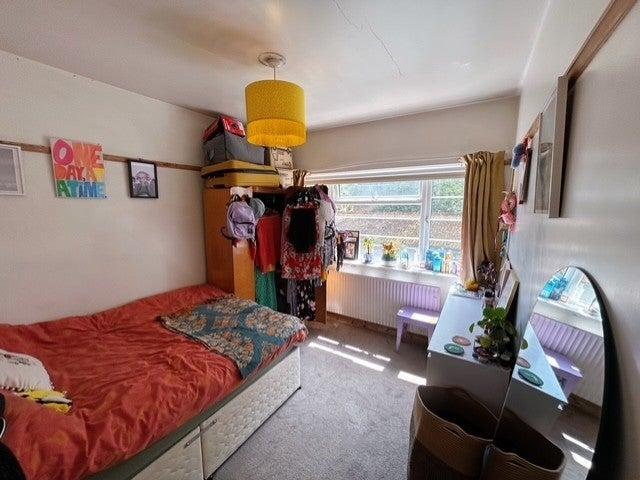 Room at Terrapin Road, Greater London
